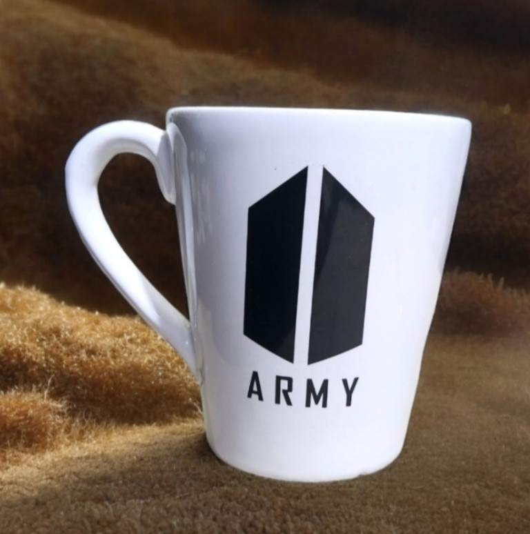 Taza BTS – Mayorista Anni Toon